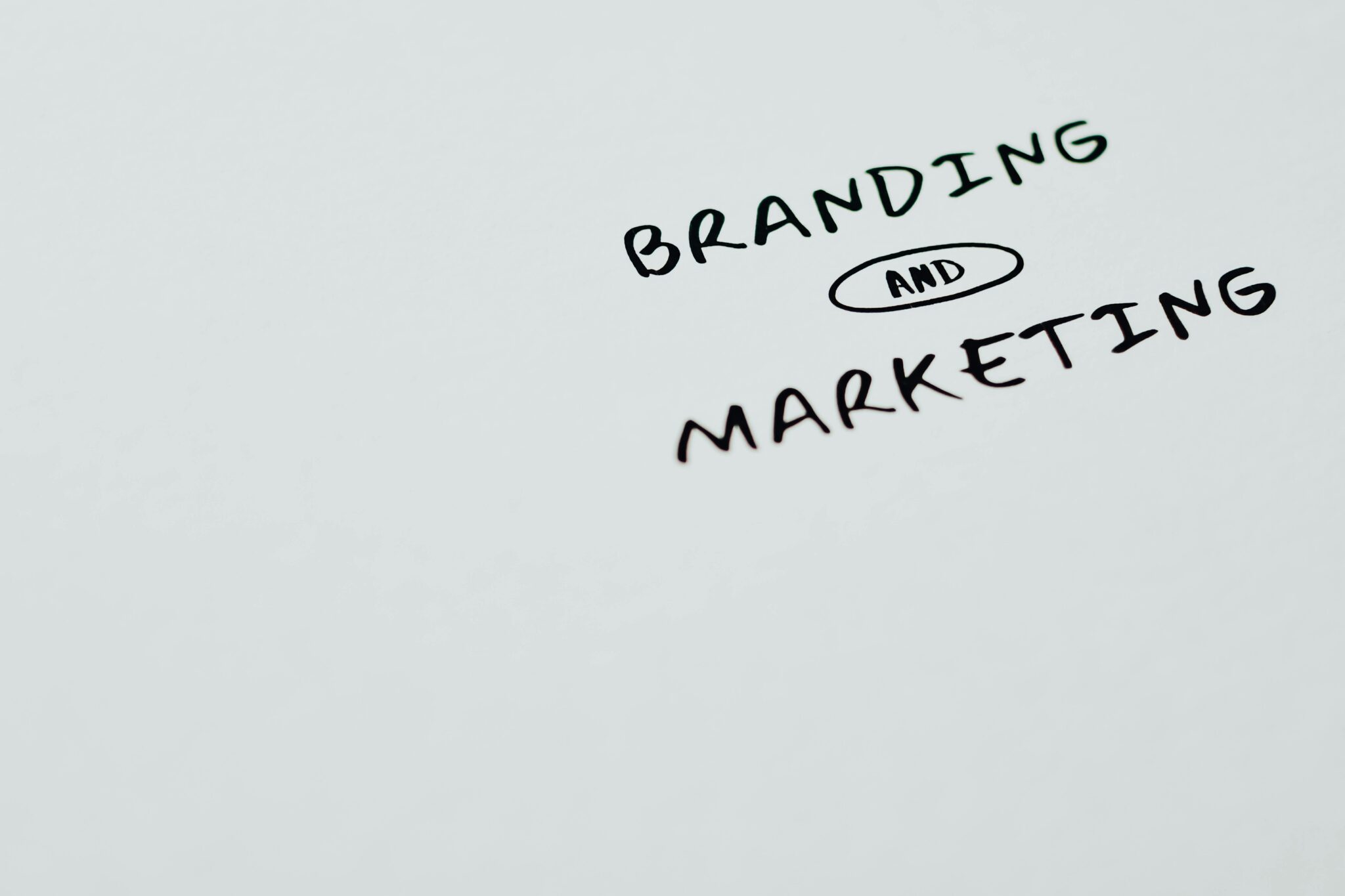 500+ e-Commerce Slogans And Taglines for Your Online Store